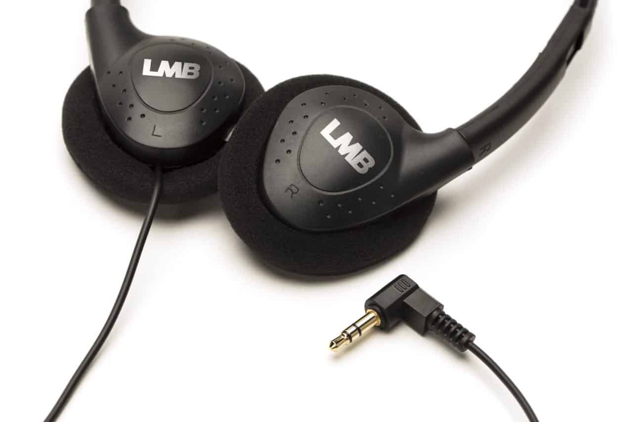 Simultaneous interpretation equipment in Montréal - DSPTECH